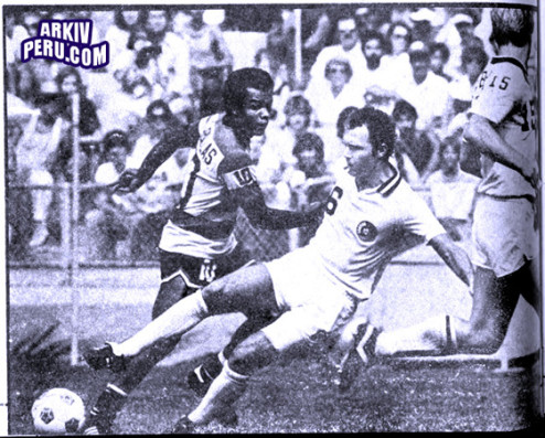 Los 65 de Teófilo "El Nene" Cubillas - ArkivperuArkivperu