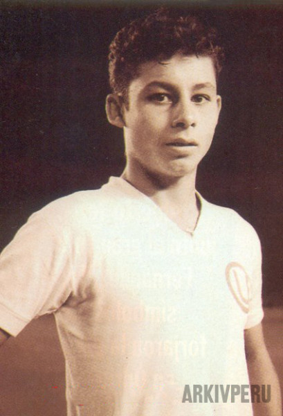 Roberto Challe: Al maestro con cariño (1946-2024) - ArkivperuArkivperu